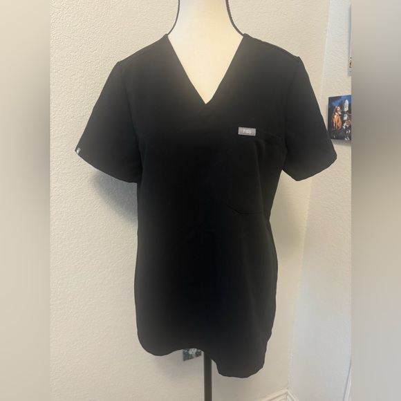 Figs | Tops | Catarina One Pocket Scrub Top | Poshmark